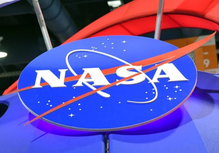 O Que Se Oculta Por Atrás Do Vetor No Logotipo Da NASA E De Outras ...