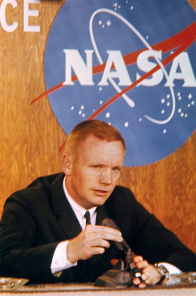 O Que Se Oculta Por Atrás Do Vetor No Logotipo Da NASA E De Outras ...